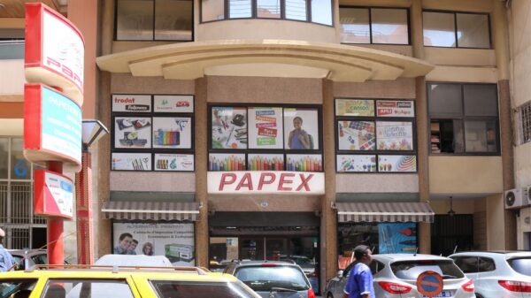 Nos magasins - PAPEX